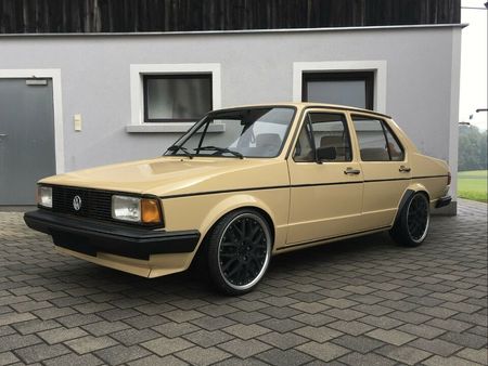 Volkswagen Jetta 1.8 MT (112 cv) Sedan 4-puertas (1979-1984). Ficha ...