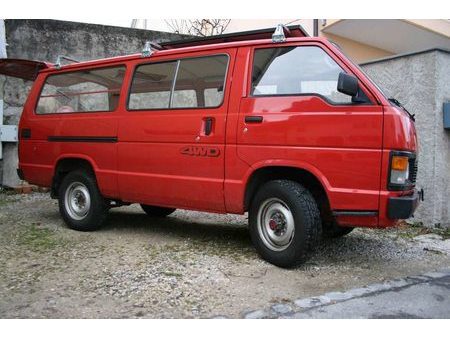 Toyota Hiace 2.7 AT 4WD L3H3 (151 cv) Furgoneta (2010-2021). Ficha ...