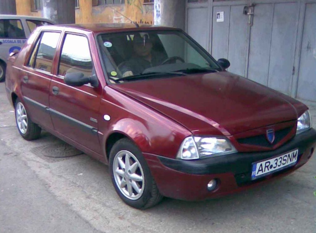 Dacia Solenza 1.4 MT (75 cv) liftback (2003-2005). Ficha Técnica ...