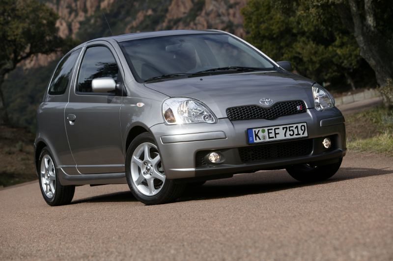 Toyota Yaris 1.0 MT (69 cv) Hatchback 3-puertas (2014-2017). Ficha ...