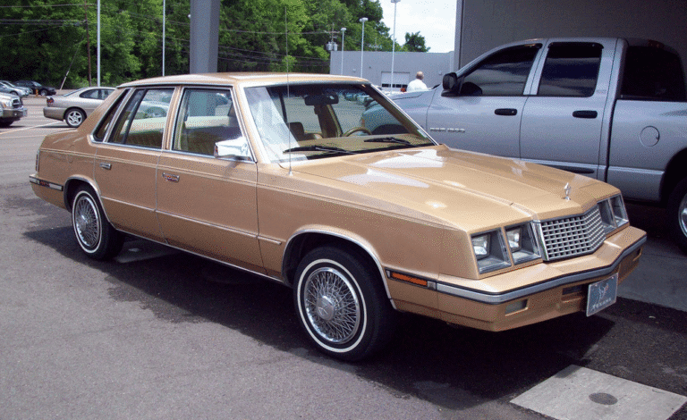 Plymouth Caravelle 2.2 MT (97 cv) Cupé (1983-1988). Ficha Técnica ...